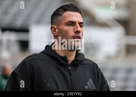 Fabian Schär of Newcastle United arrives during the UEFA Champions ...