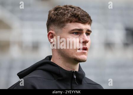 Alex Murphy Of Newcastle United Arrives during the Newcastle United v ...
