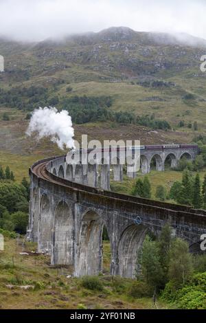 The Jacobite Steam Train, steam railway known from Harry Potter ...