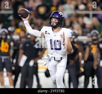 TCU quarterback Josh Hoover (10) scrambles against Houston during the ...
