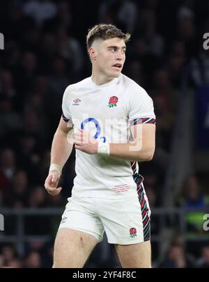 England's Tommy Freeman ((Bath Rugby)) in actionduring Guinness Men's ...