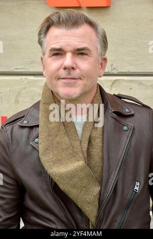 Cullen Moss beim Netflix Event Poguelandia: An Outer Banks Experience ...