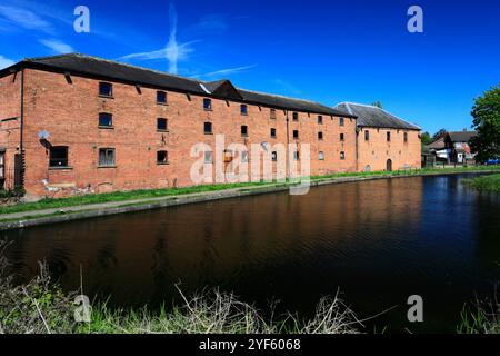 The Grove Mill on the Chesterfield canal, Retford town, Nottinghamshire ...