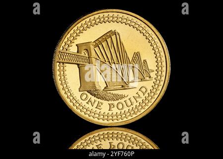 2004 UK £1 coin with a Forth Railway Bridge design by Edwina Ellis. The ...