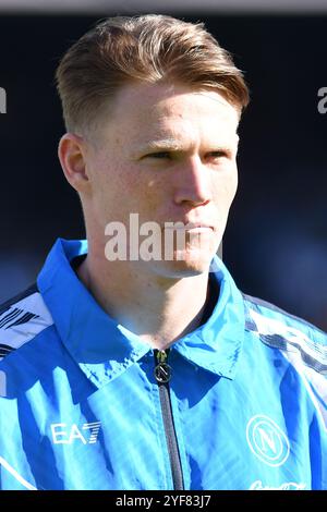 November 1, 2025, Naples, Italy: Scott McTominay of SSC Napoli running ...