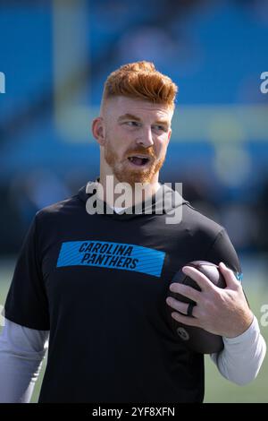 Carolina Panthers quarterback Andy Dalton warms up before an NFL ...