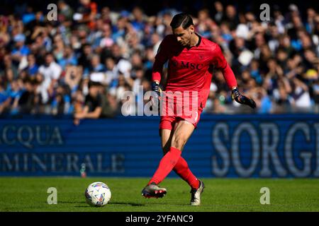 Napoli, Italy, 1 November,2025 Alex Valle of Como 1907 look on during ...