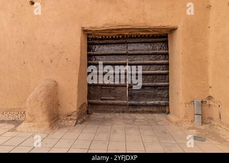 Gate of Qishlah Palace in Ha'il, Saudi Arabia Stock Photo - Alamy