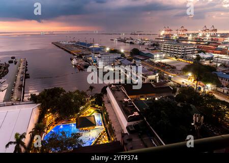 Nov 1, 2024 Beautiful Sunset at Manila Ship Port in Manila Bay, Manila ...