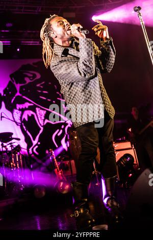 Eric Burton of Black Pumas performs "Colors" at the 63rd Grammy Awards ...