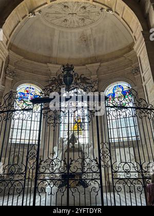 The Tomb of Louis, Dauphin of France and Marie-Josèphe of Saxony - Sens ...