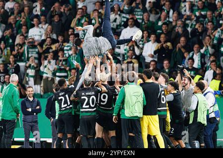 Manchester City players seen during the Premier league football match ...