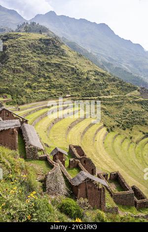 Inca complex at Pisac, Sacred Valley of the Incas, Cusco, Peru, South ...