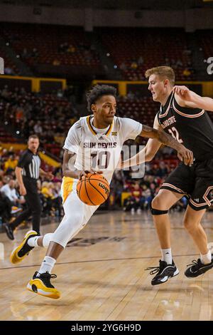 Arizona State guard BJ Freeman (10) brings the ball up court against ...