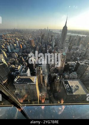 Sunset in Summit One Vanderbilt Stock Photo - Alamy