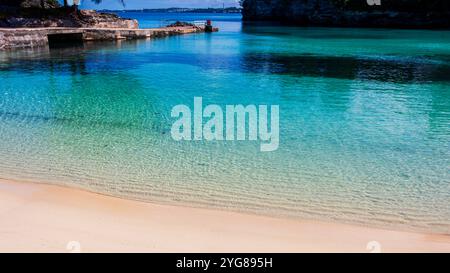 Horseshoe Bay Beach and Deep Bay Beach in Hamilton, Bermuda Stock Photo ...