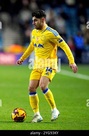 Manor Solomon of Leeds United during the Sky Bet Championship match ...