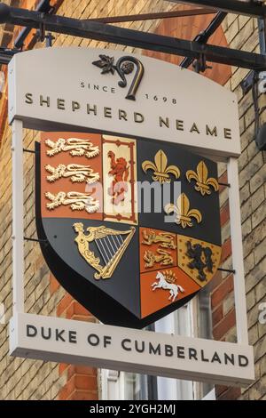 England, Kent, Whitstable, Duke of Cumberland Pub Sign Stock Photo - Alamy