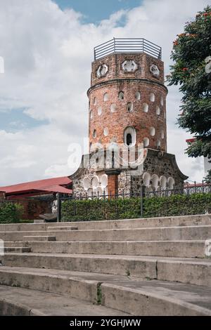 El Fortín de Heredia, an iconic brick tower in the center of Heredia ...