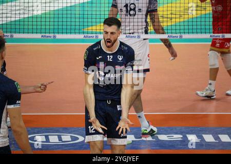 Enrico Diamantini ( Cisterna Volley Stock Photo - Alamy