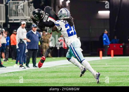 Dallas Cowboys cornerback Caelen Carson (21) runs with the ball during ...