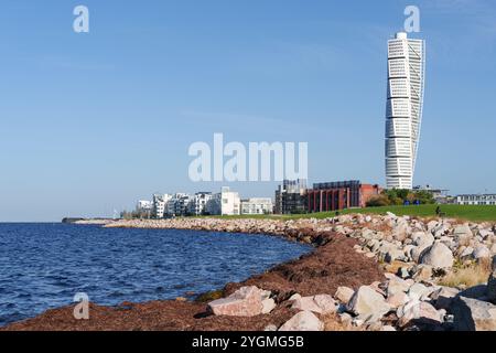 Malm Sweden Turning Residential Tower By Santiago Calatrava V stra Malm Sweden Turning Residential Tower By Santiago Calatrava V stra
