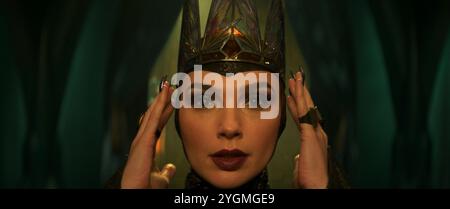 Snow White (2025) directed by Marc Webb and starring Rachel Zegler as ...