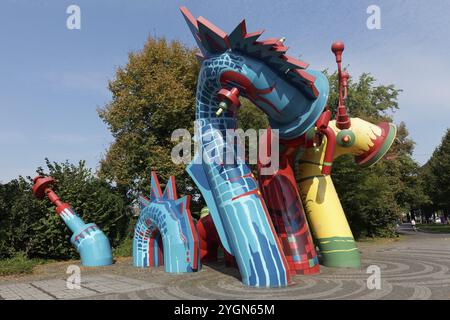 Sculpture of the Nessy family in bright colours, sea monster, aeration ...