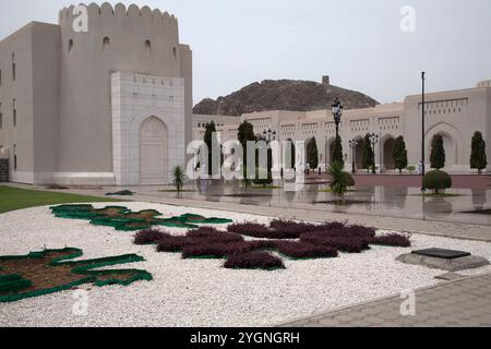 watchtower and buildings old muscat oman middle east Stock Photo - Alamy