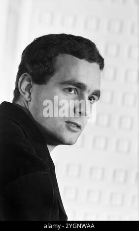 Der deutsche Schlagersänger, Komponist und Musikproduzent Andreas ...