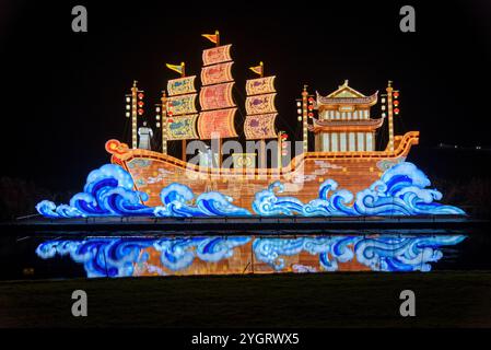 Longleat, Wiltshire, UK. 8th November 2024. Over 1000 giant illuminated ...