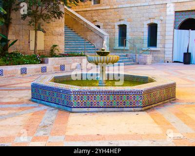 North African Designed Fountain Stock Photo - Alamy