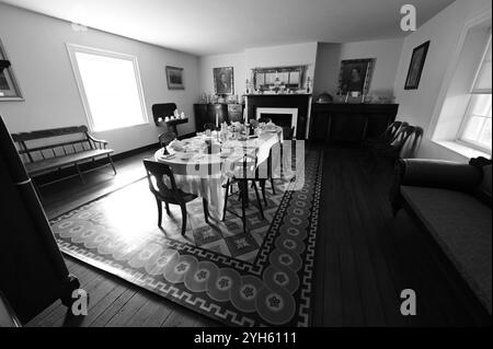 Dining room of an 1860's American Home in Appomattox Stock Photo - Alamy