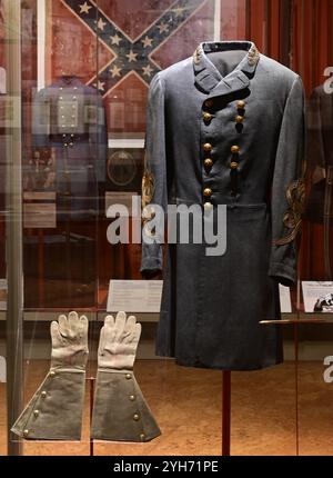 Confederate Officers uniforms from the American Civil war Stock Photo ...