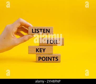 Key points symbol. Wooden blocks with words Key points. Beautiful grey ...