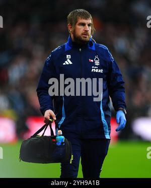 Nottingham Forest physio Jon Alty during the Premier League match at ...