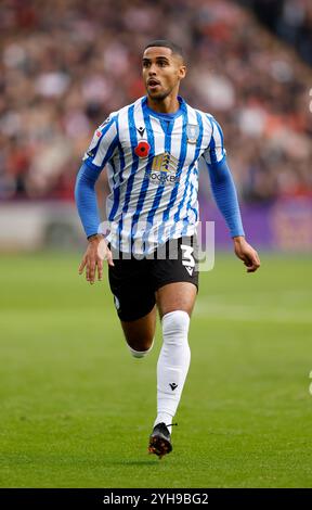 Sheffield Wednesday's Max Lowe during the Sky Bet Championship match at ...