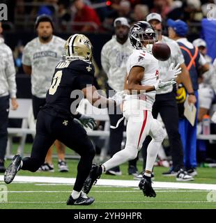 Atlanta Falcons wide receiver Darnell Mooney (1) runs the ball during ...