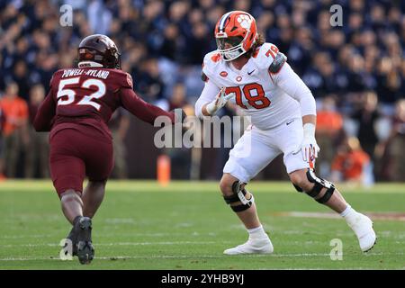 Clemson offensive lineman Blake Miller (78) plays against Louisiana ...