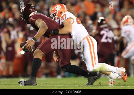 Clemson linebacker Sammy Brown (47) reacts during an NCAA college ...