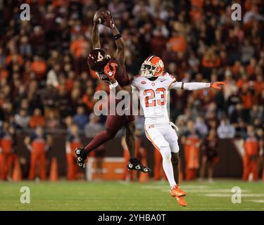 Virginia Tech wide receiver Da'Quan Felton participates in a drill at ...