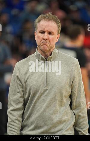 Washington Wizards head coach Brian Keefe in action during the second ...