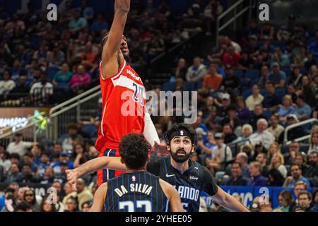 Washington Wizards center Alex Sarr (20) shoots a basket over Cleveland ...