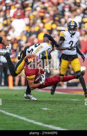 Pittsburgh Steelers safety DeShon Elliott (25) reacts while being ...