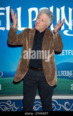Alan Menken bei der Premiere des Netfilx Animationsfilms Spellbound im ...