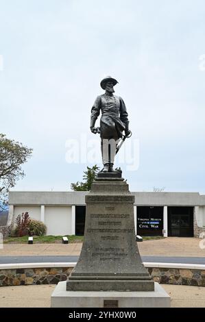 Lieutenant-General Stonewall Jackson statue. A Confederate General from ...