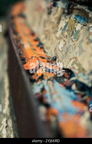 madera pintura descascarada Stock Photo - Alamy
