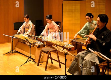 Ancient Music Tokyo Stock Photo - Alamy