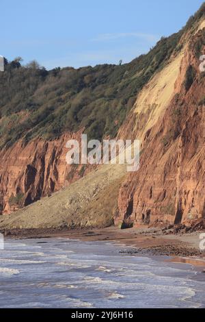 Huge sandstone cliff fall at Jacob's ladder beach October 2024 ...