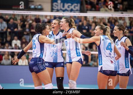 Ekaterina Antropova (Scandicci) and Maja Ognjenovic (Scandicci) during ...
